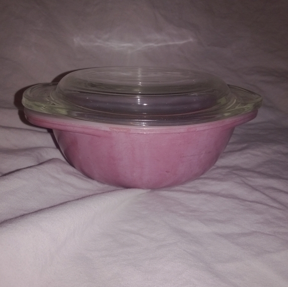 Kitchen | Vintage Pink Pyrex Mini 80 Bowl With Lid | Poshmark